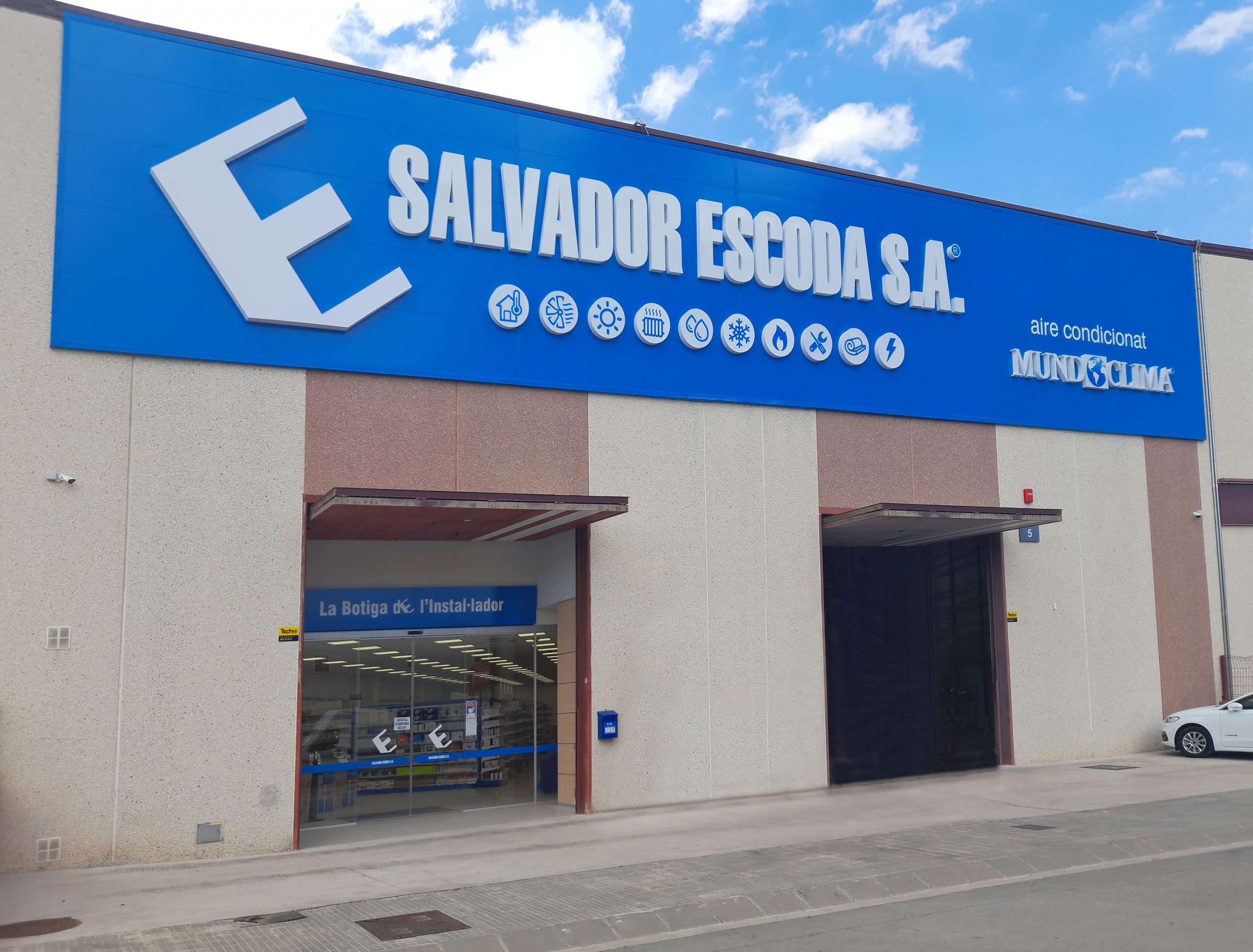 Nueva tienda Escoda Abrera – Salvador Escoda